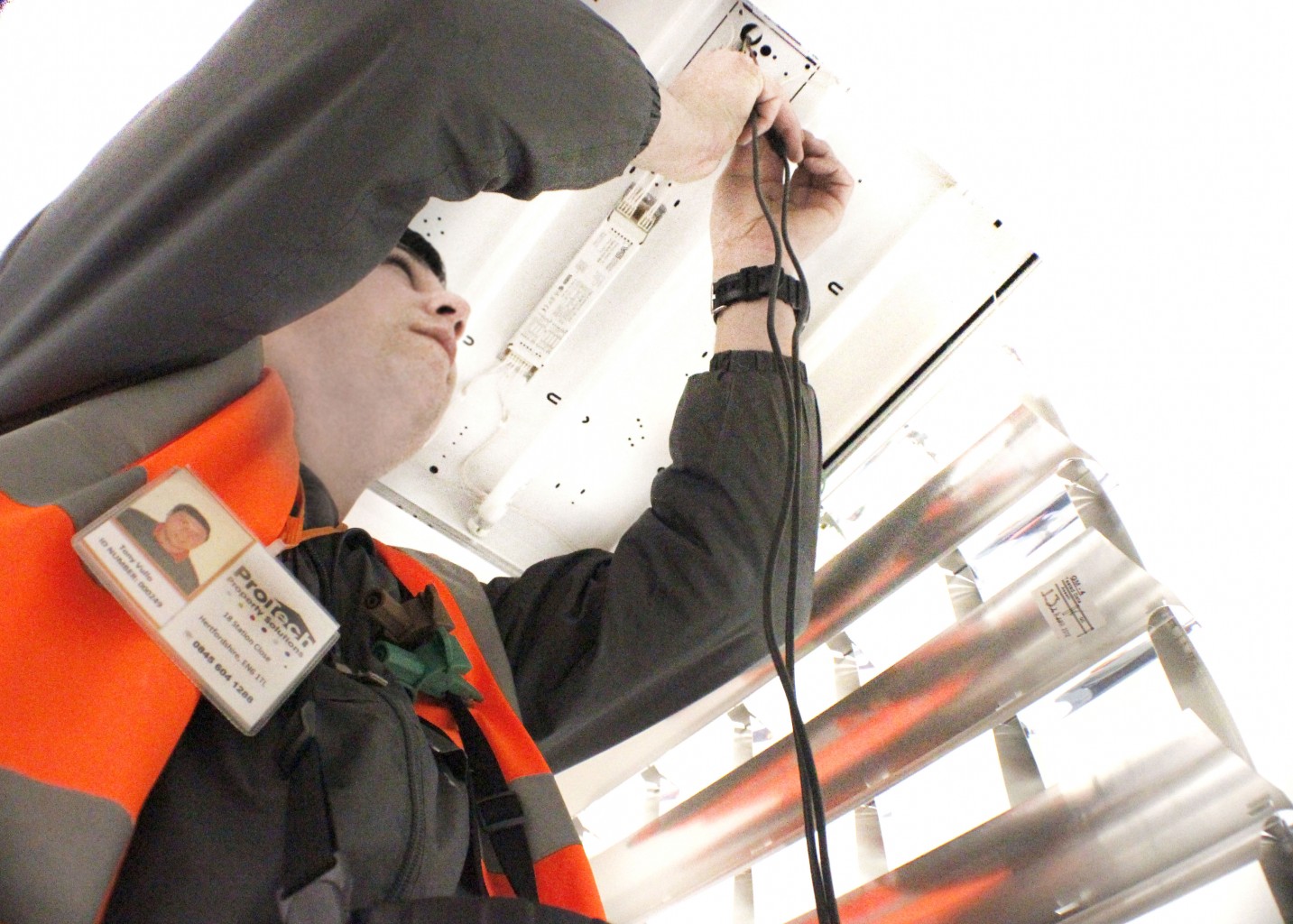 » Advantages & Disadvantages of Reactive Property Maintenance